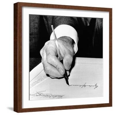 'President Lyndon Johnson Signing the 1965 Civil Rights Bill, also ...