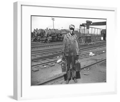 'Railroad Worker, C.1900 (B/W Photo)' Giclee Print - American ...