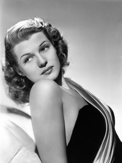 Rita Hayworth Portrait Ca 1940s Warner Bros Studio Portrait Photo Rita Hayworth Portrait Ca 1940s Warner Bros Studio Portrait Photo