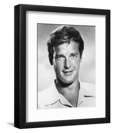 'Roger Moore' Photo | AllPosters.com