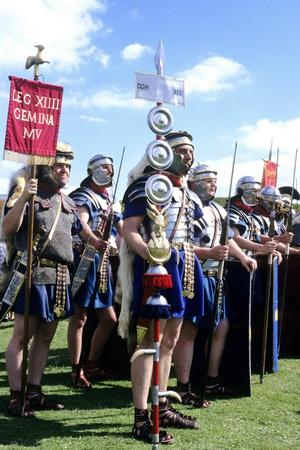 'Roman Army, 14th Legion in Britain, Historical Re-Enactment' Giclee ...