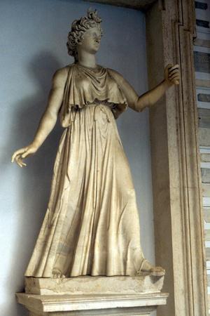'Roman Goddess Juno, Wife and Sister of Jupiter, Queen of Heaven ...