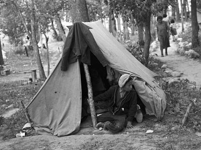 Homeless Boy, 1937 Photographic Print - Russell Lee | AllPosters.com