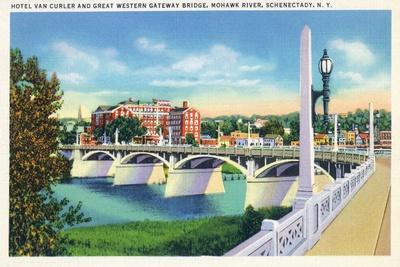 'Schenectady, New York - Hotel Van Curler from Mohawk River Bridge ...