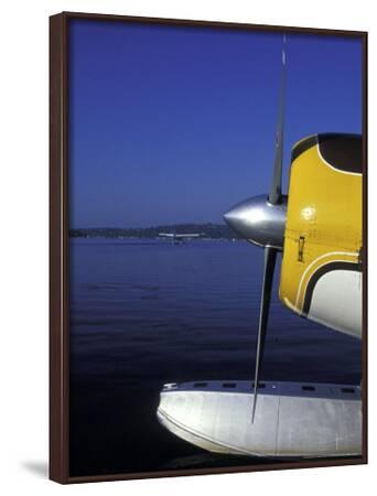 'Seaplane on Lake Washington, Seattle, Washington, USA' Photographic ...