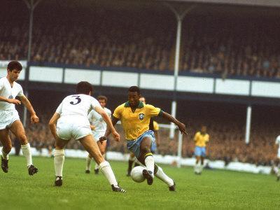 'Soccer Star Pele in Action During World Cup Competition' Premium ...