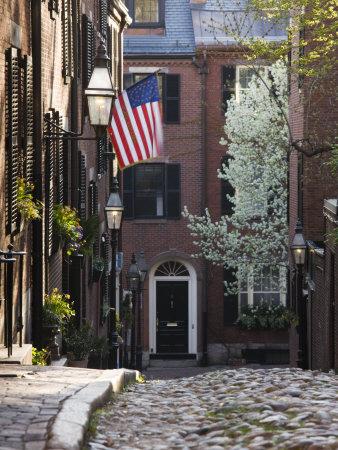 'Spring, Acorn Street, Beacon Hill, Boston, Massachusetts, USA ...
