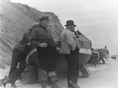 'Fishermen at Overstrand' Photographic Print - Staniland Pugh ...
