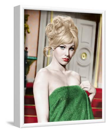 'Susan Denberg' Photo | AllPosters.com