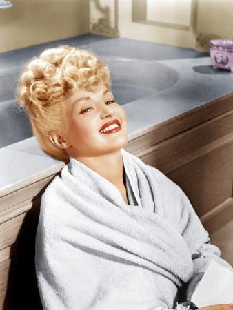 'SWEET ROSIE O'GRADY, Betty Grable, 1943.' Photo | AllPosters.com