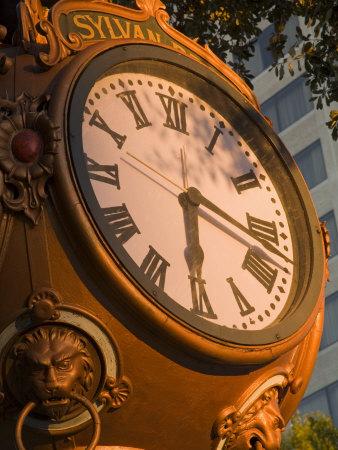 'Sylvan Brothers Clock on Main Street, Columbia, South Carolina ...
