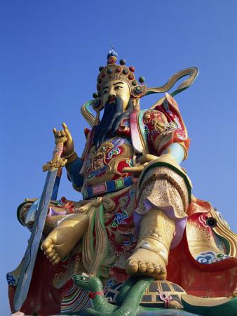 'Taiwan, Kaohsiung, Lotus Lake, Statue of Taoist God Xuan-Tian-Shang-Di ...
