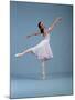 '21 Year Old NYC Ballet Ballerina Jenifer Ringer in Graceful Move from ...