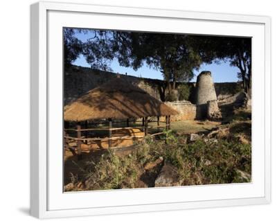 'The Ancient Ruins of Great Zimbabwe, UNESCO World Heritage Site ...