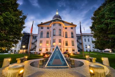 'The Maine State House in Augusta, Maine, USA' Photo | AllPosters.com