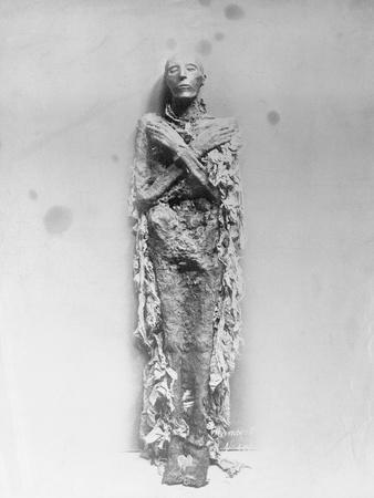 'The Mummy of King Ramses' Photographic Print | AllPosters.com