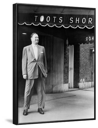 'Toots Shor in Front of His Famous Restaurant in 1959' Photo ...