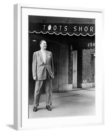 'Toots Shor in Front of His Famous Restaurant in 1959' Photo ...