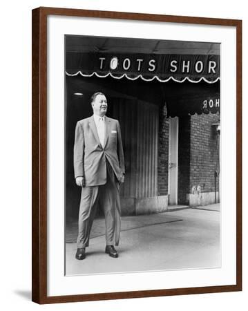 'Toots Shor in Front of His Famous Restaurant in 1959' Photo ...