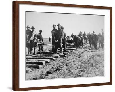 'Track-Layers Gang-Building the Union Pacific Railroad Through American ...