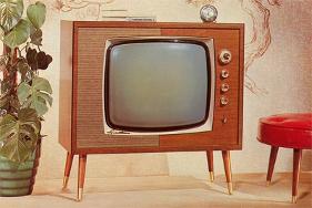 'TV Set, Retro' Poster | AllPosters.com