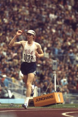 'Us Dave Wottle, Gold-Medalist 800 Meter Run at the 1972 Summer Olympic ...