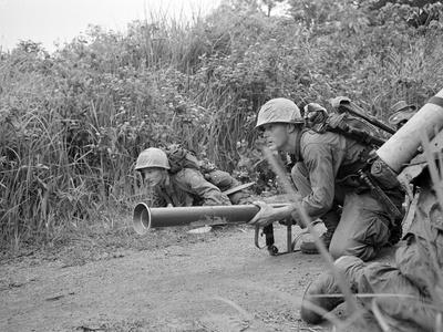 'Vietnam War Operation Prairie' Photographic Print - Horst Faas ...