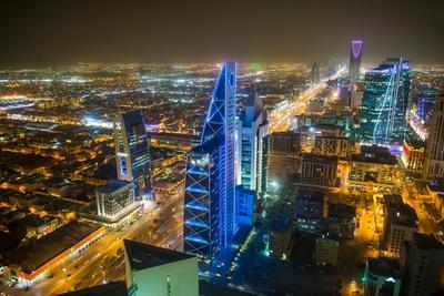 'View over Riyadh from the Al Faisaliyah Centre skyscraper, Riyadh ...