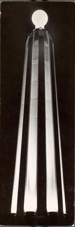 'World's Biggest Bulb Tops Edison Tower, Monument on the Spot where ...