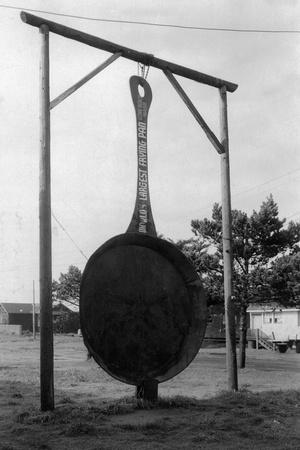 'World's Largest Frying Pan View - Long Beach, WA' Print - Lantern ...