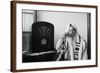 'Yemenite Rabbi, in Traditional Robes and Prayer Shawl, Listening to ...