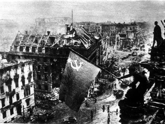 'A Russian Sergeant Raises the Soviet Flag over the Reichstag, Berlin ...