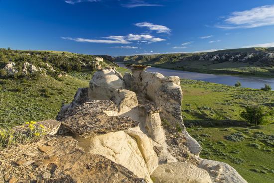 'The White Cliffs of the Missouri River, Montana, USA' Photographic ...