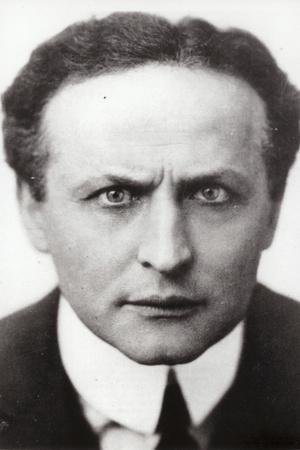 'Harry Houdini, Hungarian-Born American Escapologist' Photographic ...