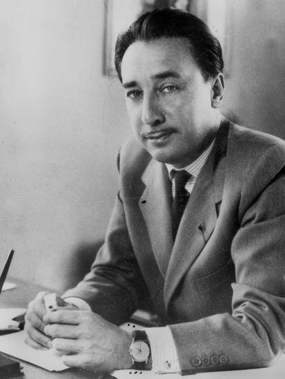 'Romain Gary' Photo | AllPosters.com