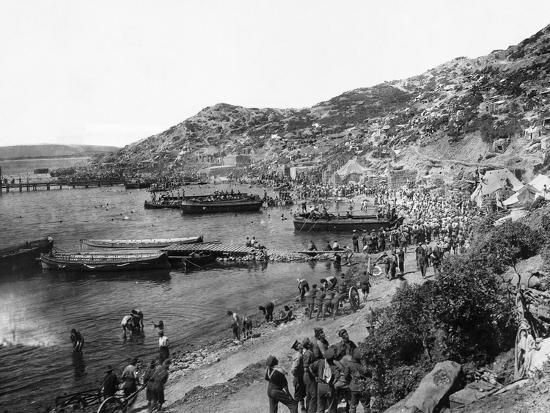 'Troops Landing at Anzac Cove, Gallipoli' Photographic Print ...