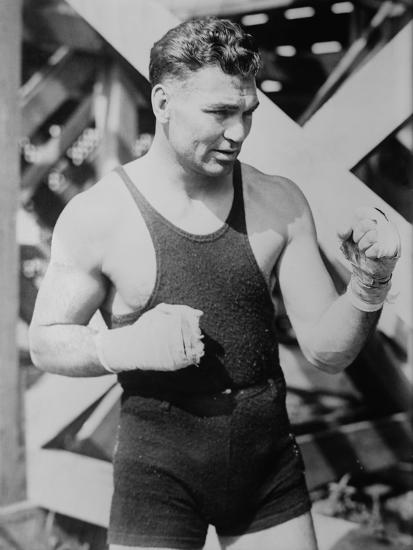 Jack Dempsey, the World Heavyweight Boxing Champion from 1919 to 1926 ...
