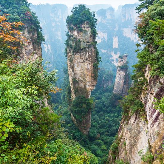 'Alone Rock Column Mountain (Avatar Rocks). Zhangjiajie National Forest ...