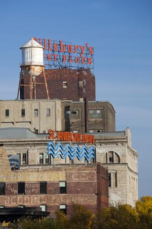 View of the St Anthony Main Area, Minneapolis, Minnesota, USA ...