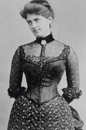 Portrait of Mrs. Grover Cleveland Photographic Print | AllPosters.com